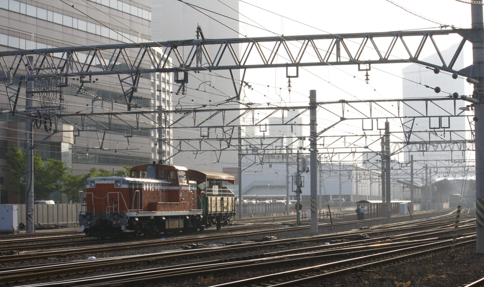高松 大的場立体交差 | 国鉄 四国のDF50 1980年代の写真から